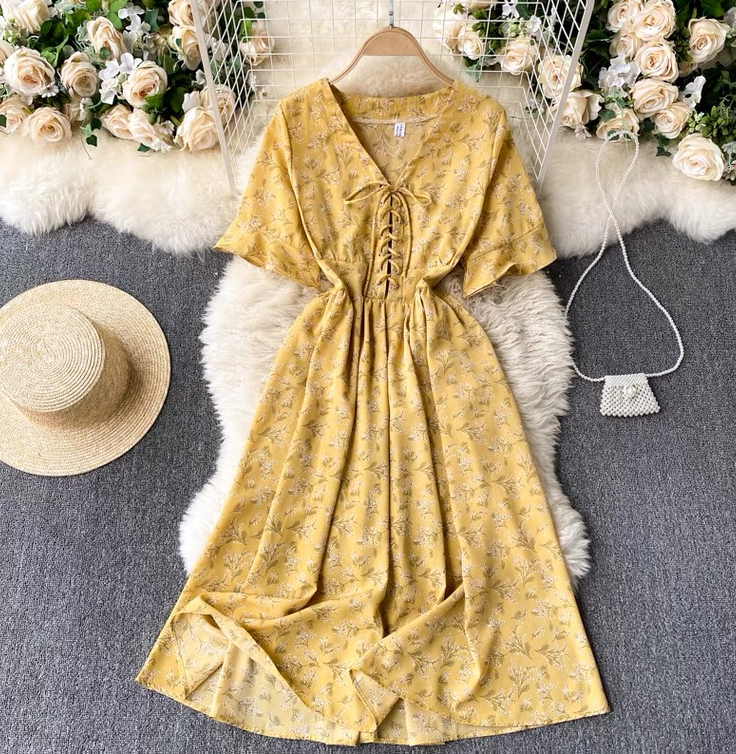 Vintage, Country Style Floral Dress, V Neck, Drawstring Tie, Short ...